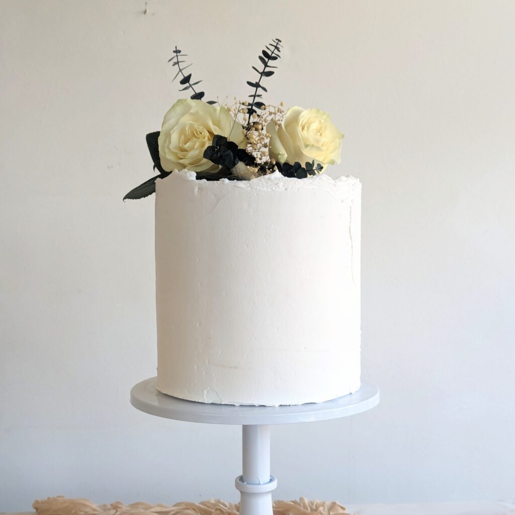 Wedding Cakes in Southampton | Cake Design by Becky | Deliciously Free ...